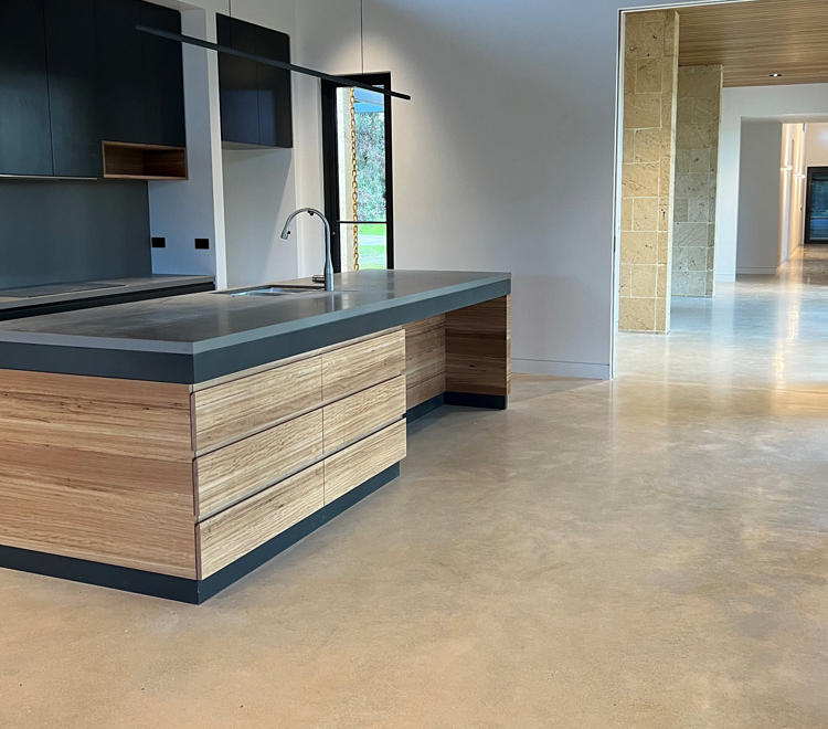 Salt and pepper polished concrete floors Geelong and Surf Coast